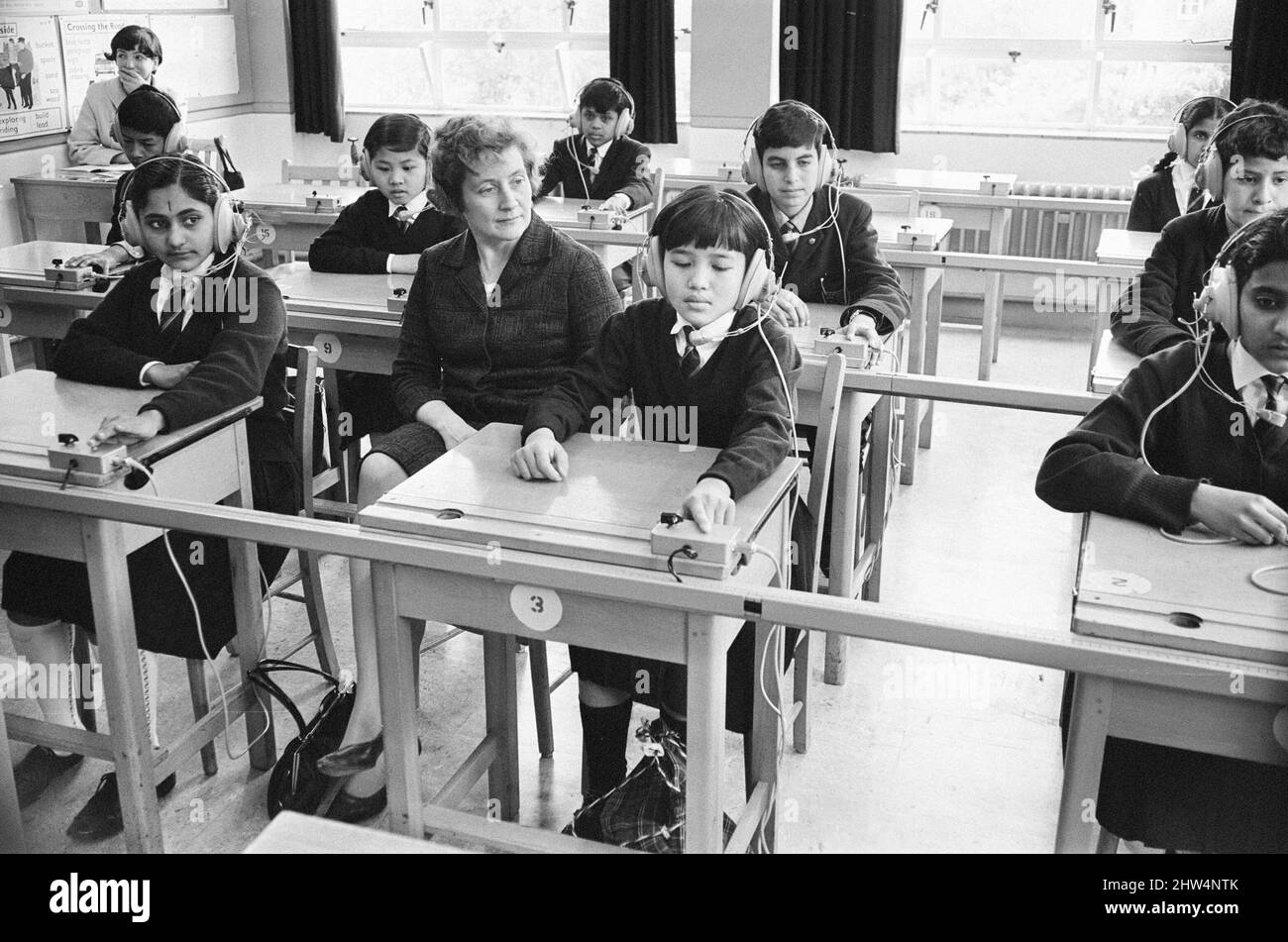 Poor school 1960s hi-res stock photography and images - Alamy