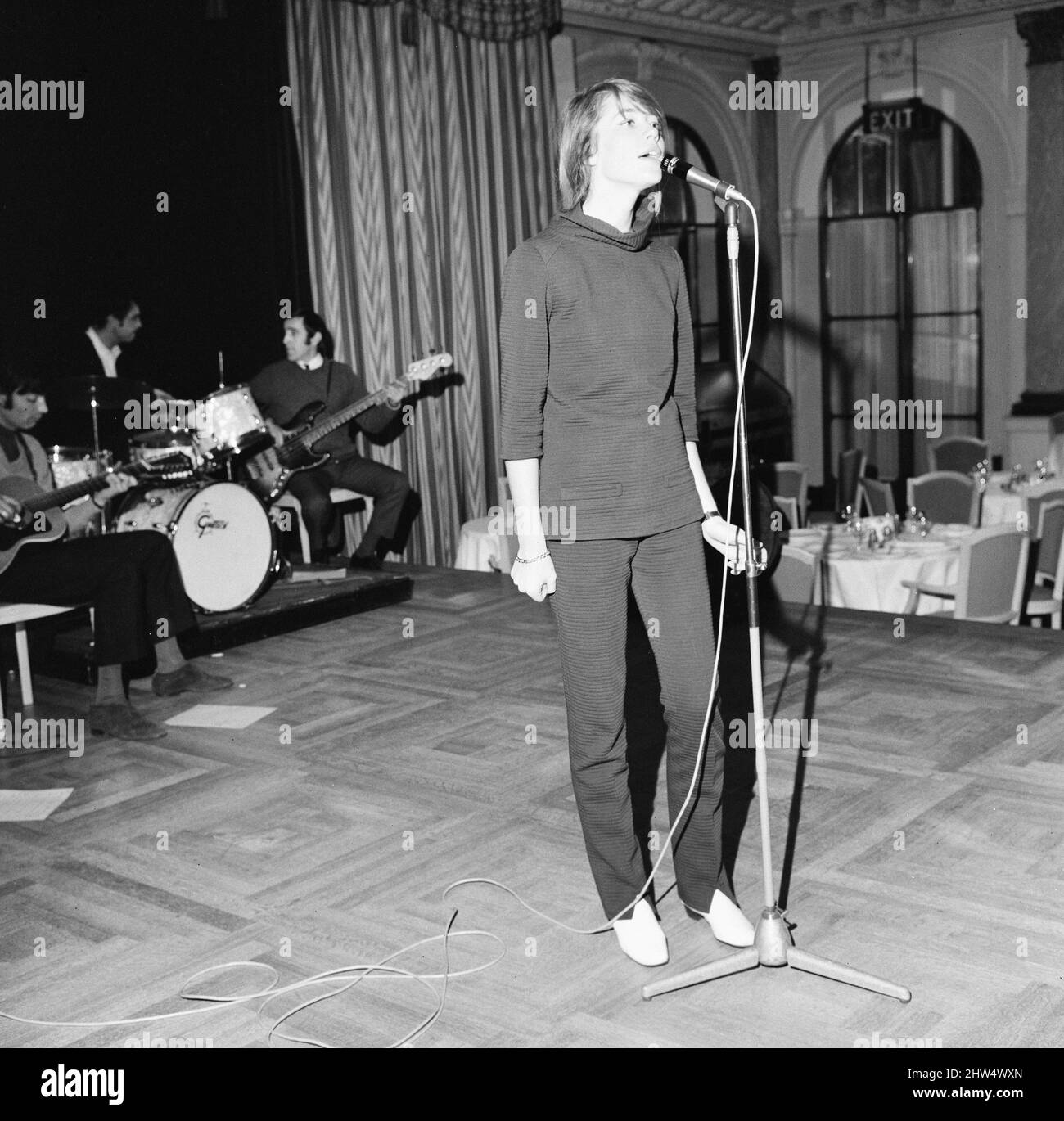 Francoise Hardy, french singer pictured rehearsing her cabaret show ...