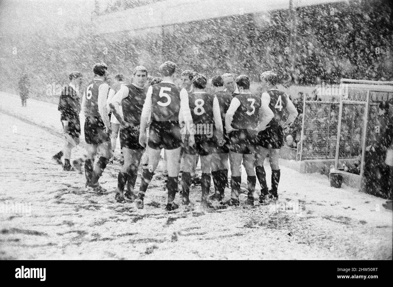 1967 lines hi-res stock photography and images - Alamy