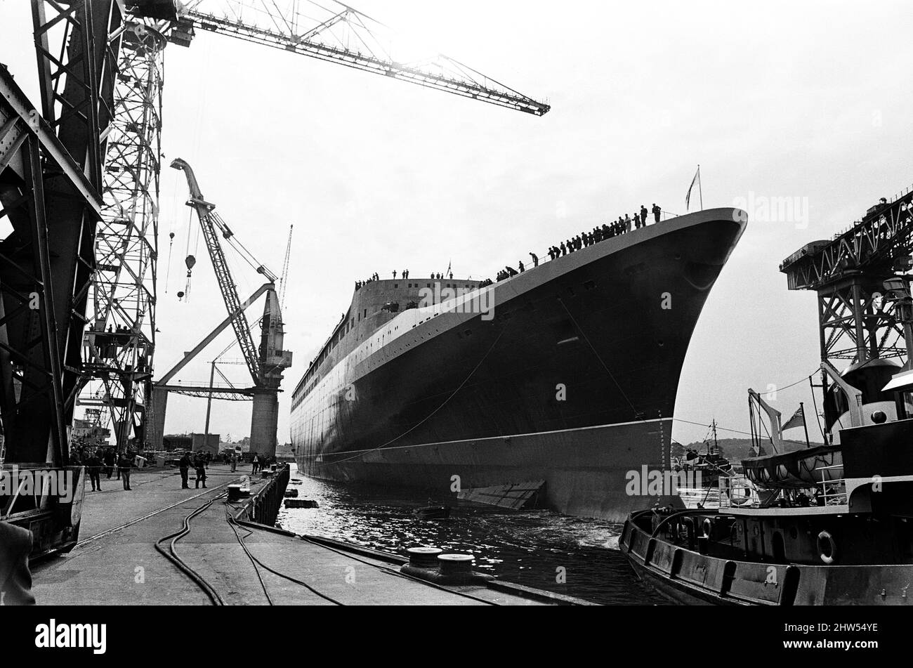 Queen Elizabeth II launching the Cunard Cruise Liner, The QE2 in the ...
