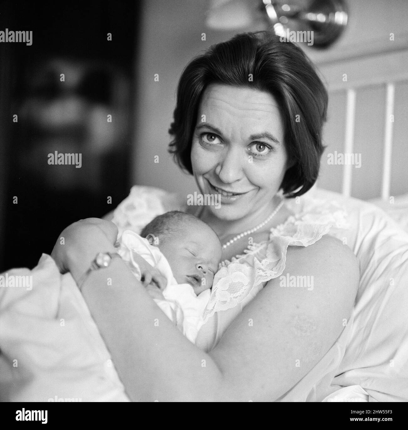 Tv vaughan wife hi-res stock photography and images - Alamy