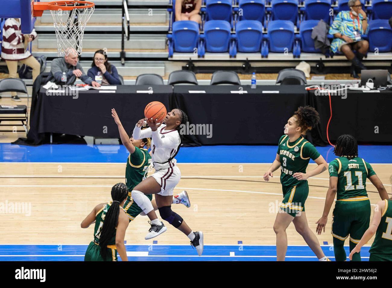 Wilmington, DE, USA. 3rd Mar, 2022. Fordham guard ASIAH DINGLE (3 ...
