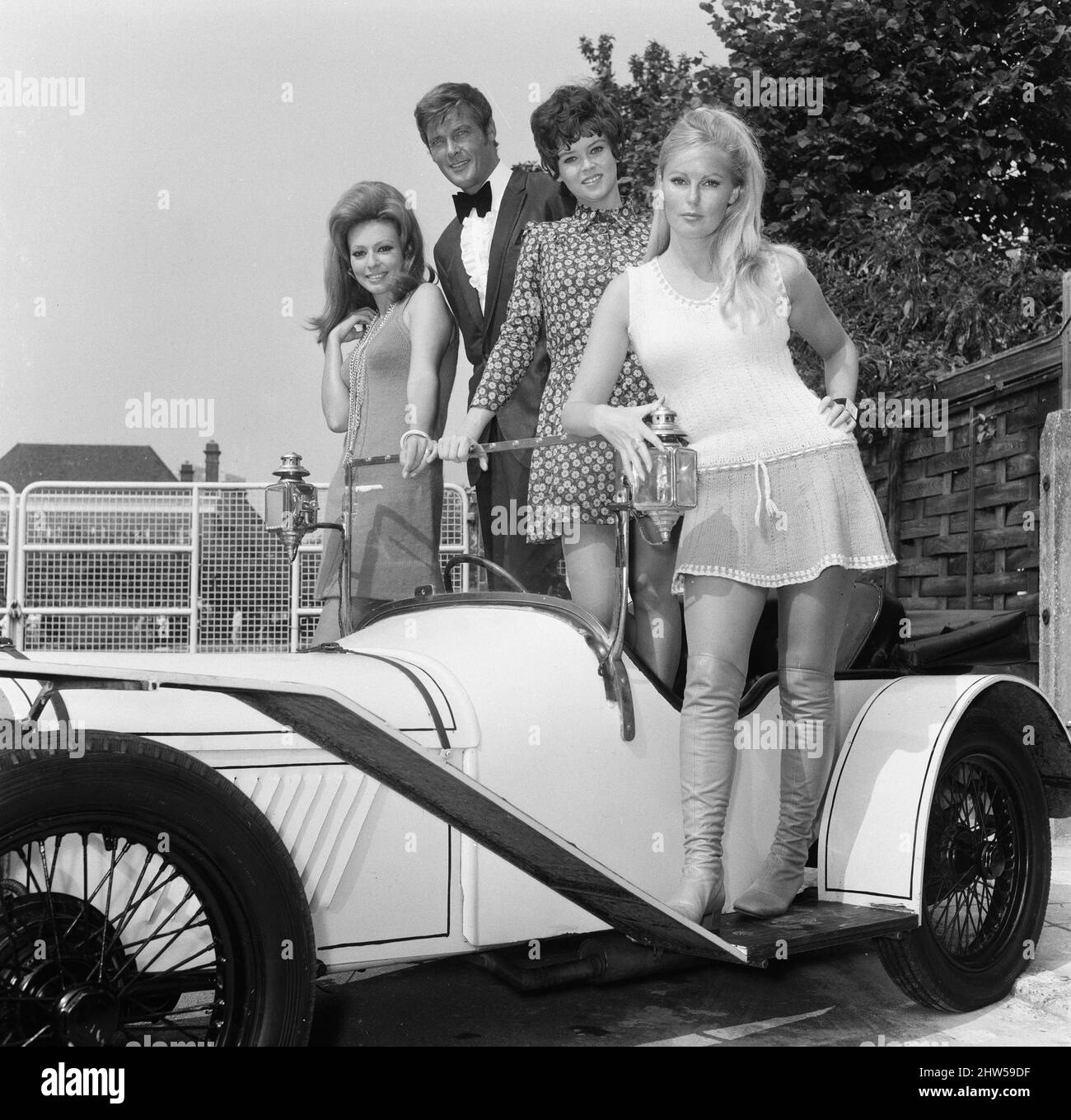 Veronica carlson actress 1968 hi-res stock photography and images - Alamy