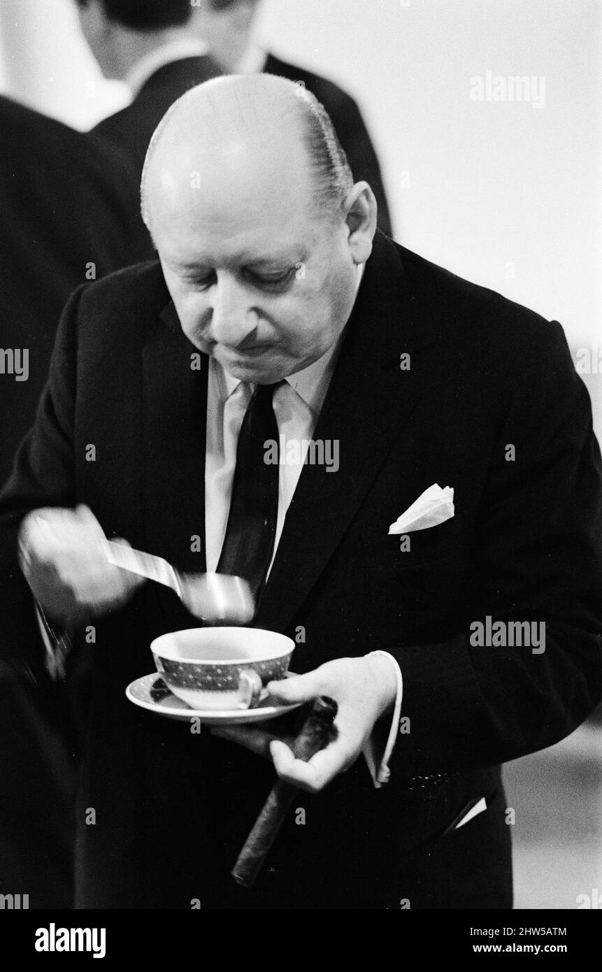 Media Mogul Lord Lew Grade at a dinner party. 24th January 1967 Stock ...