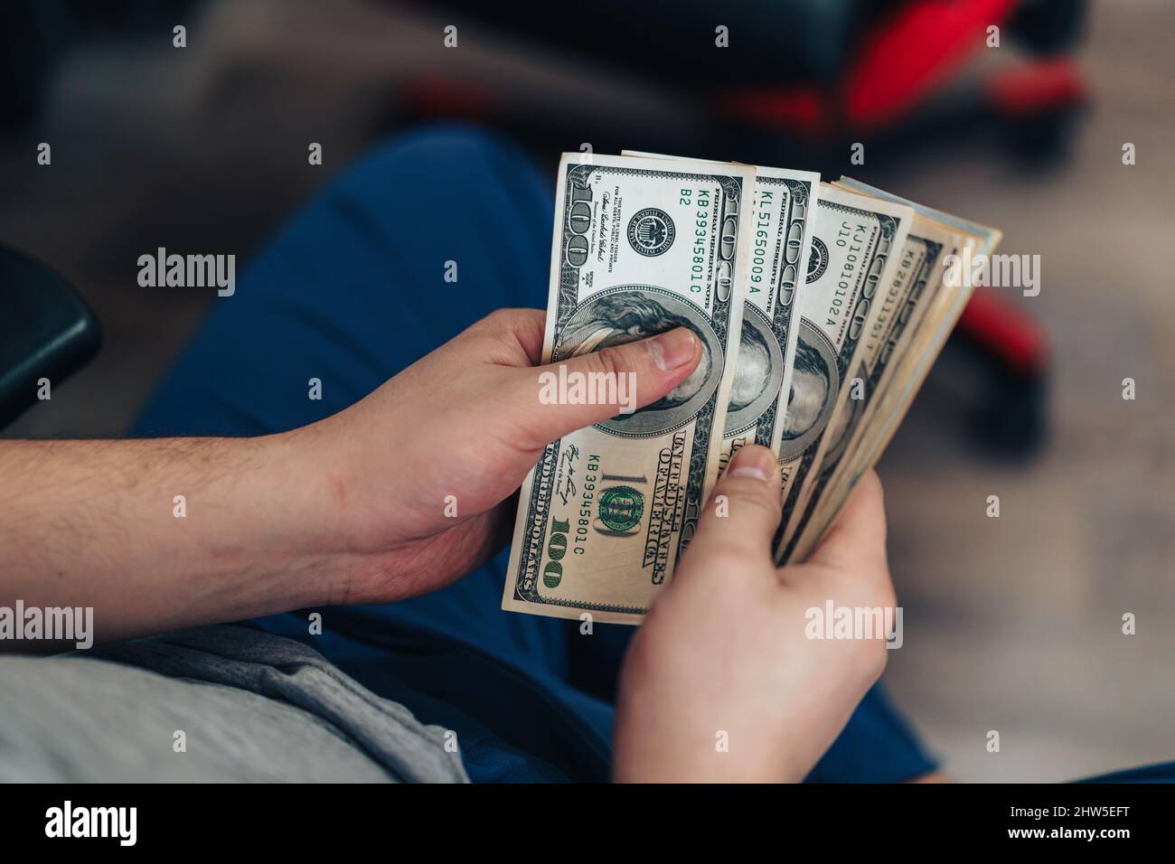 Concept savings man counts 100 hi-res stock photography and images - Alamy