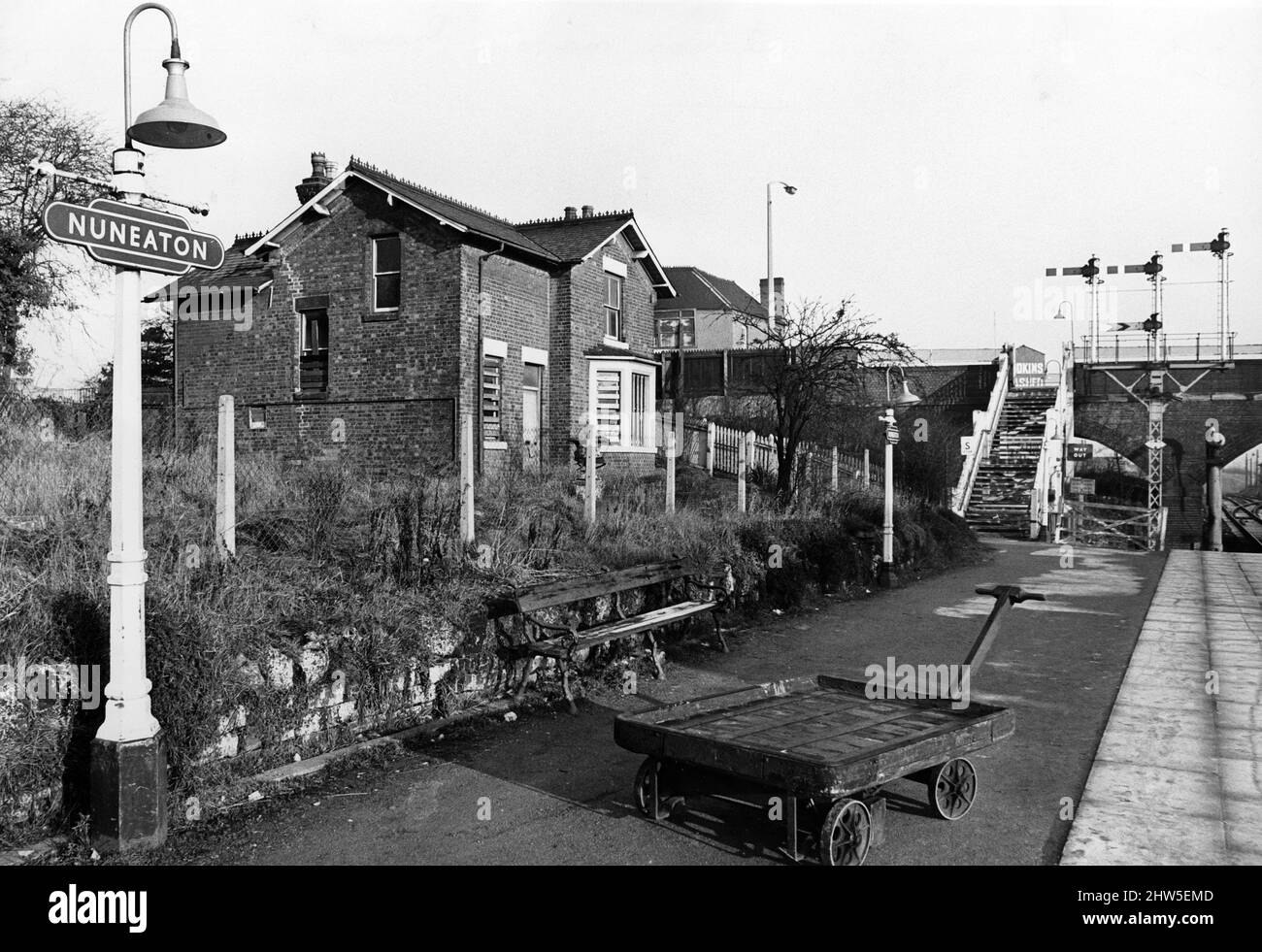 The station masters house at Abbey Street Station, with its gardens ...