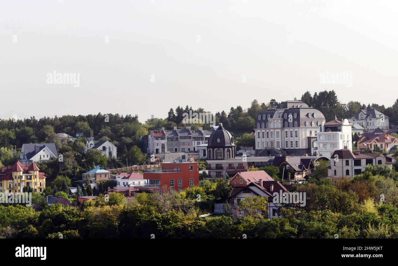 Beautiful old houses hi-res stock photography and images - Alamy