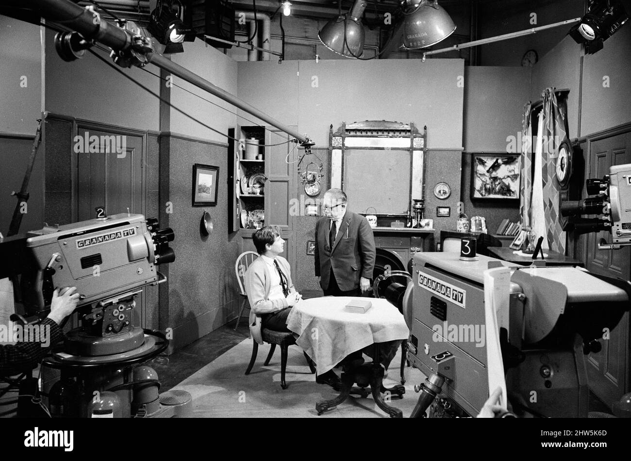 The cast of 'Coronation Street' on set. Bill Roache and Jack Howarth ...