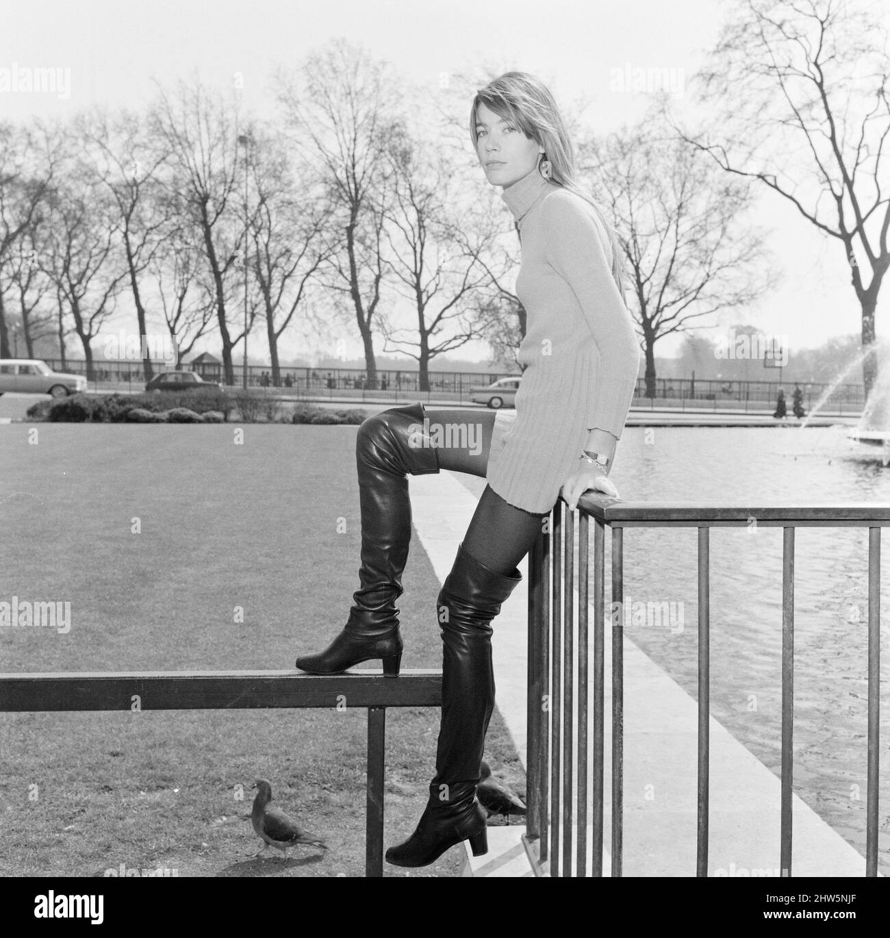 Francoise Hardy, french singer relaxes in the spring sunshine, Hyde ...