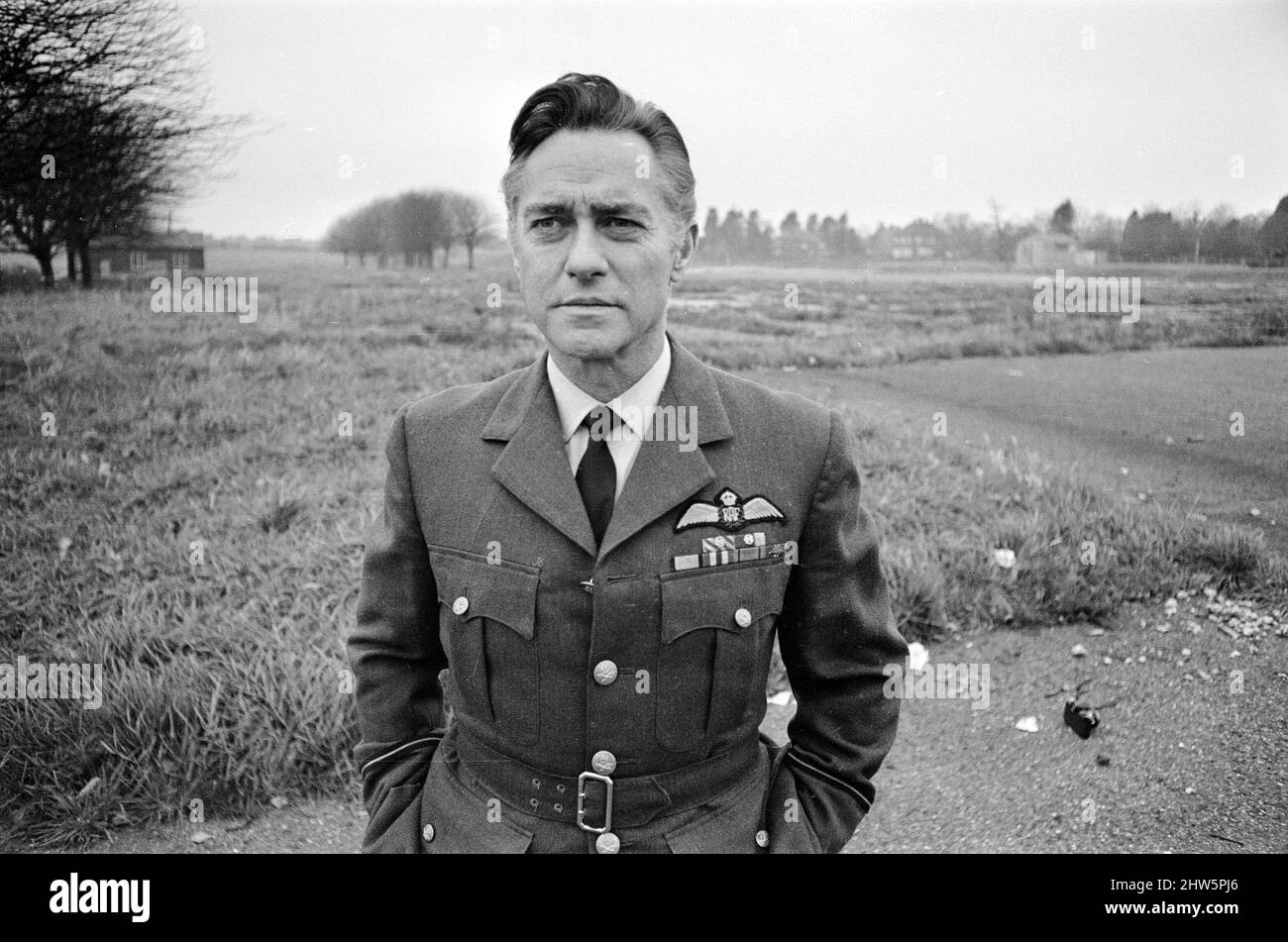 Richard Todd actor on location in Folkestone 7th November 1968. Richard ...