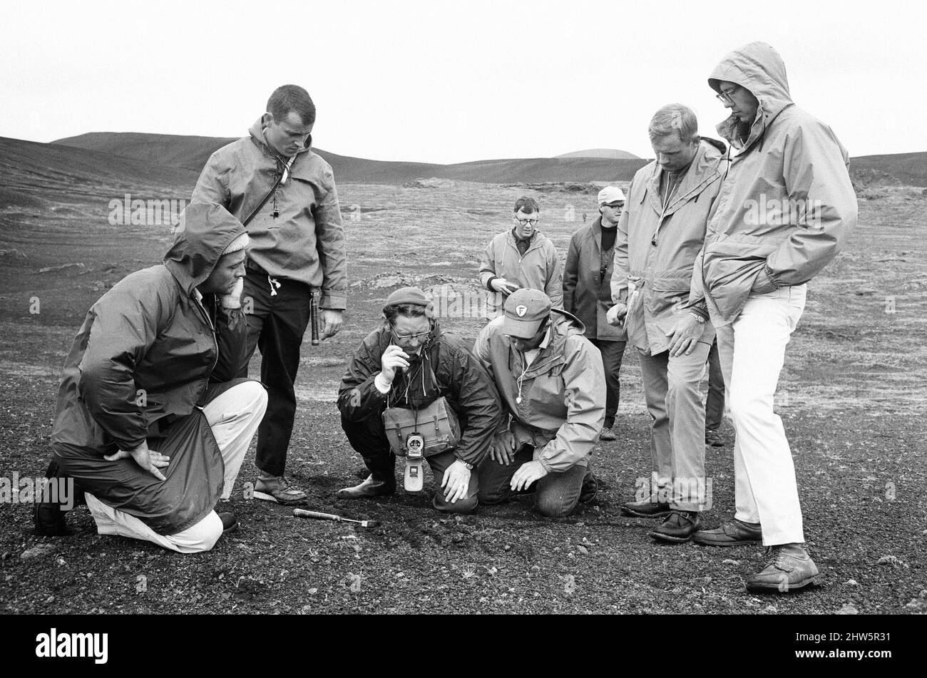 21 NASA Astronauts have just spend a week in Iceland, making a study of ...