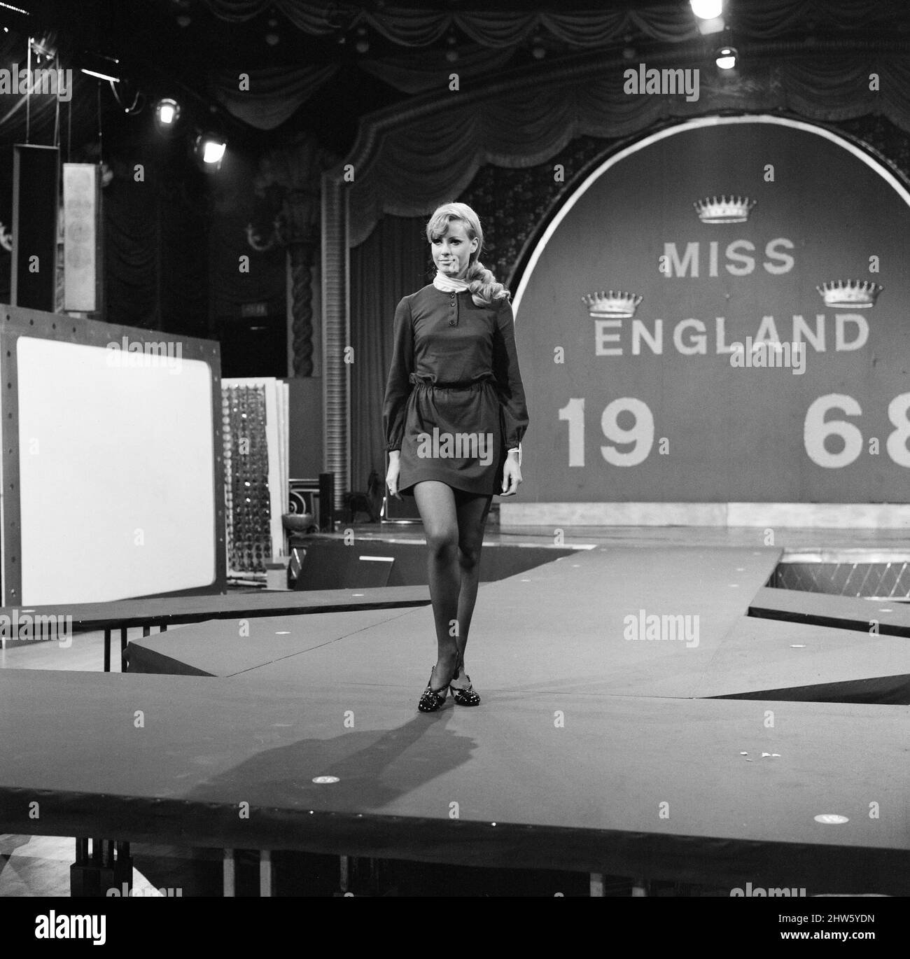 Miss England Beauty Competition 1968, rehearsals at the Lyceum Ballroom ...