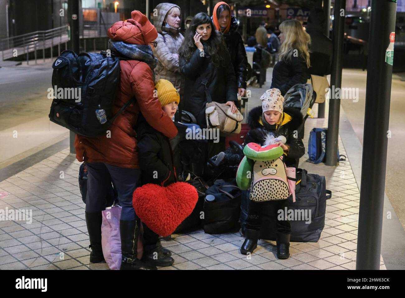 in Naples the arrival of a bus from Ukraine carrying women and children ...