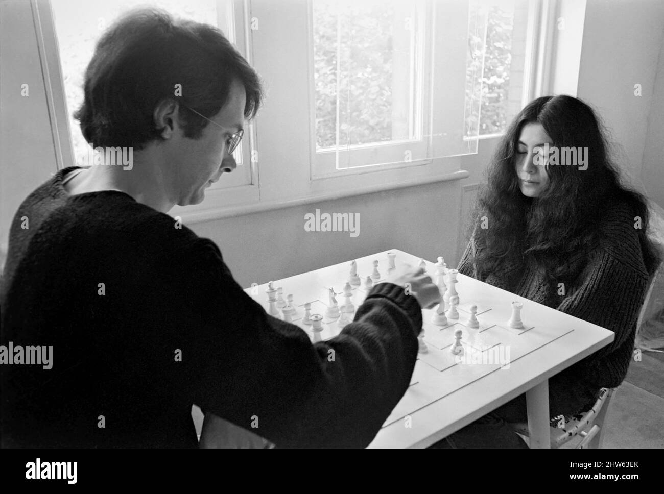 Japanese artist and singer Yoko Ono. 1967 A1313-002 Stock Photo - Alamy
