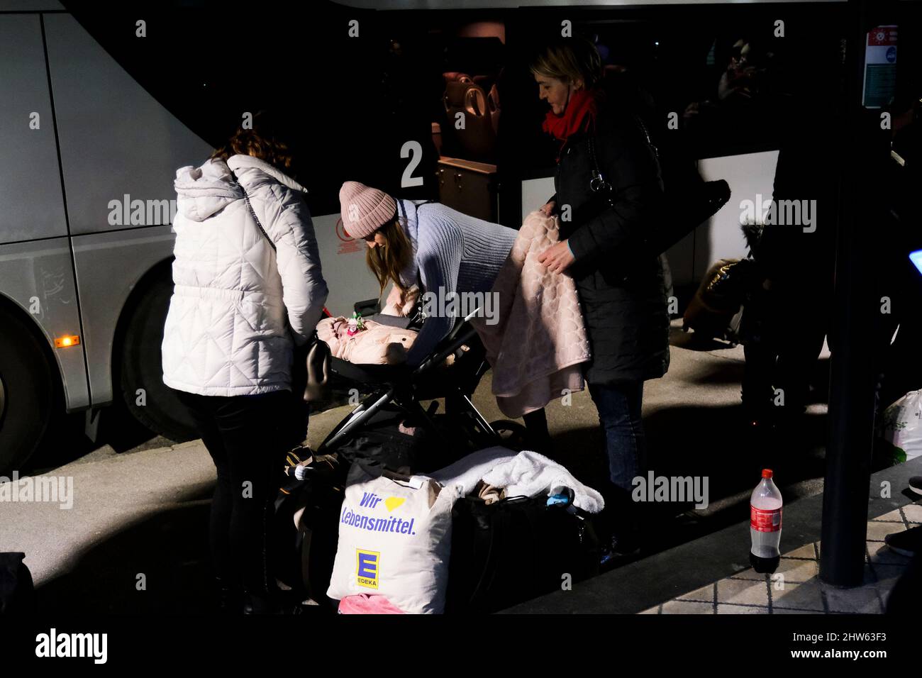 in Naples the arrival of a bus from Ukraine carrying women and children ...