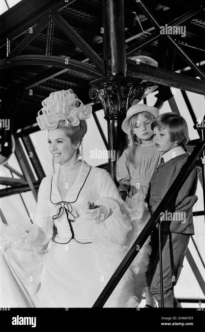 1967 chitty chitty bang bang Black and White Stock Photos & Images - Alamy