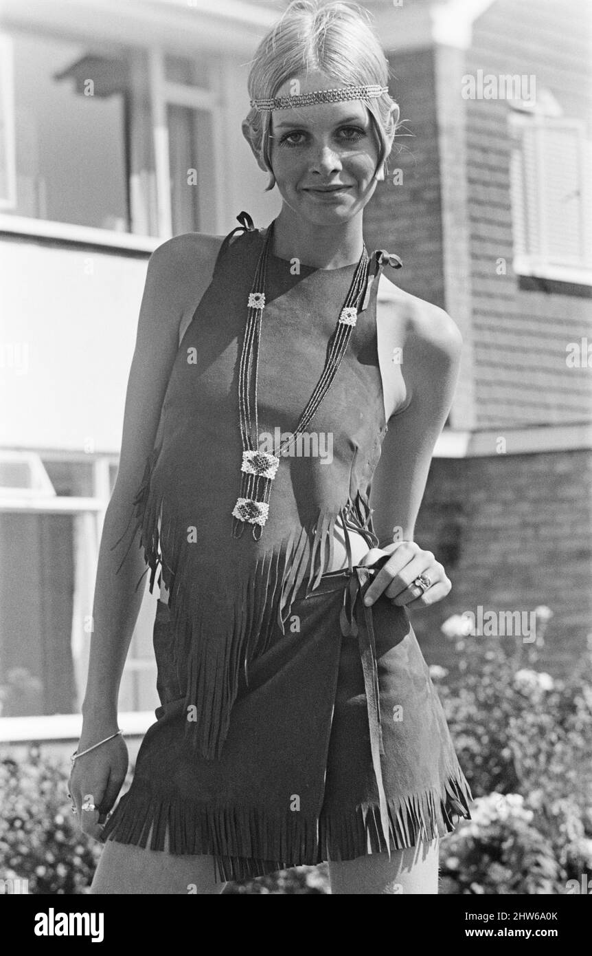 Twiggy, (real name Lesley Hornby) English model, seen in a Hippy gear ...