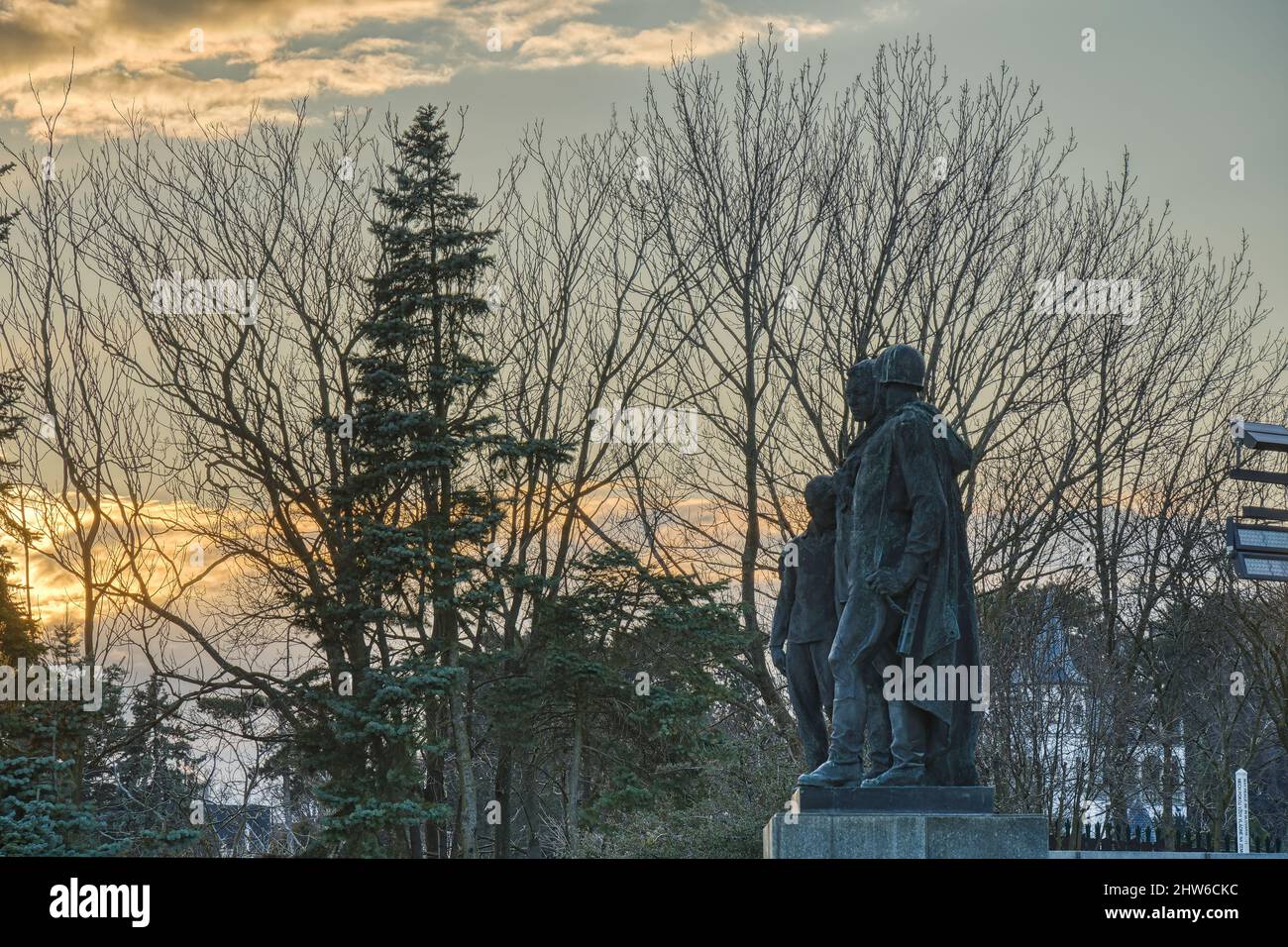 Statue sculpture slavin history hi-res stock photography and images - Alamy