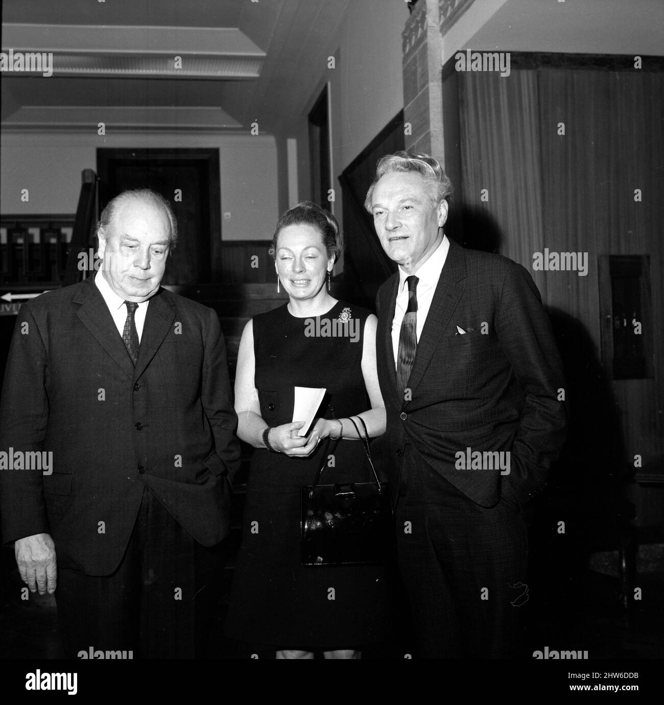 Mirror editor Hugh Cudlipp seen here with his wife and author JB ...