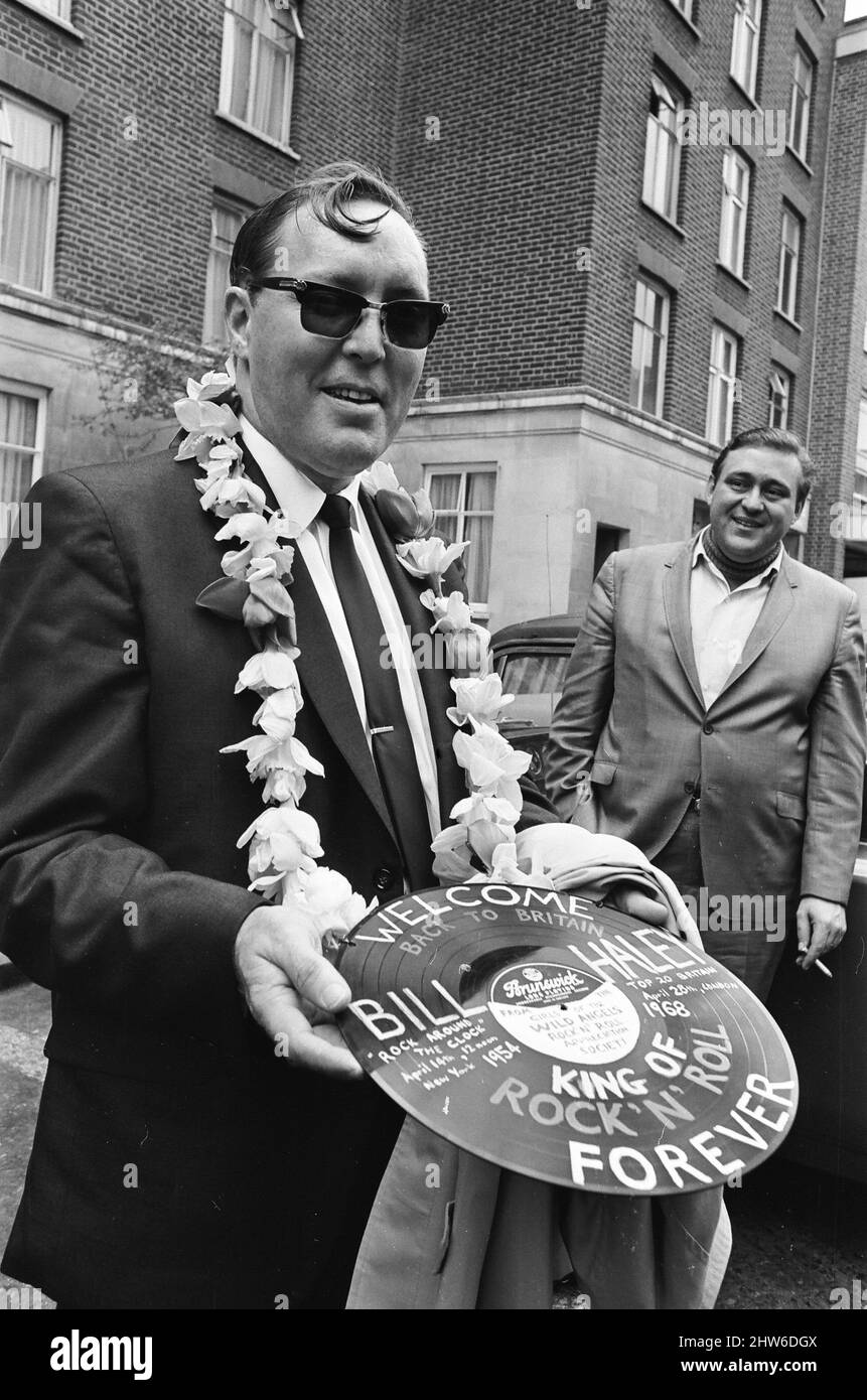 Royal albert hall rock n roll Black and White Stock Photos & Images - Alamy