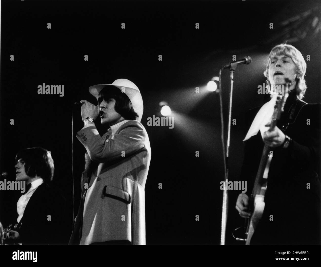 Pop group 'The Move' performing at the record star show at Empire Poll ...