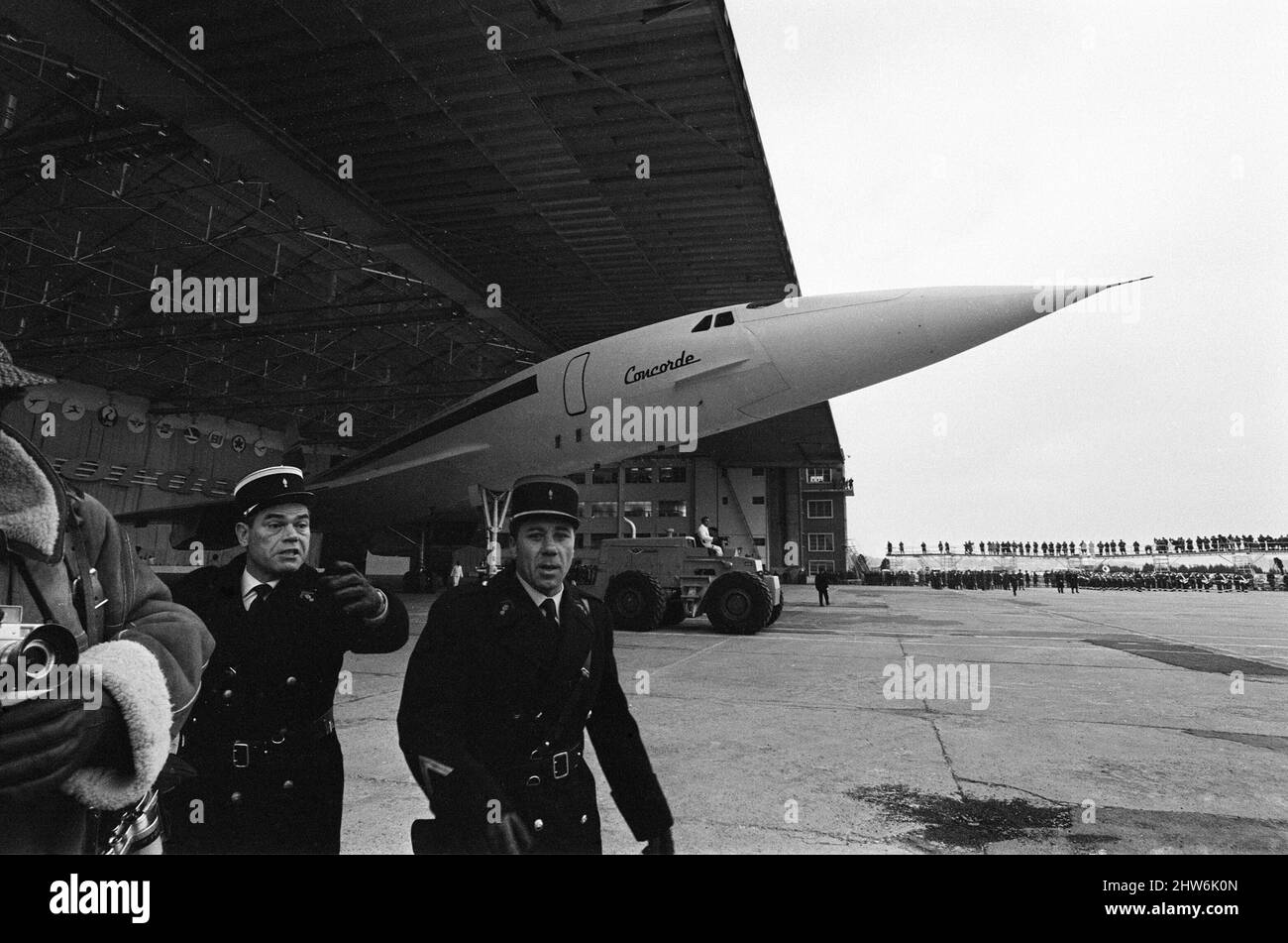 Concorde, prototype 001 makes its first official public appearance as ...