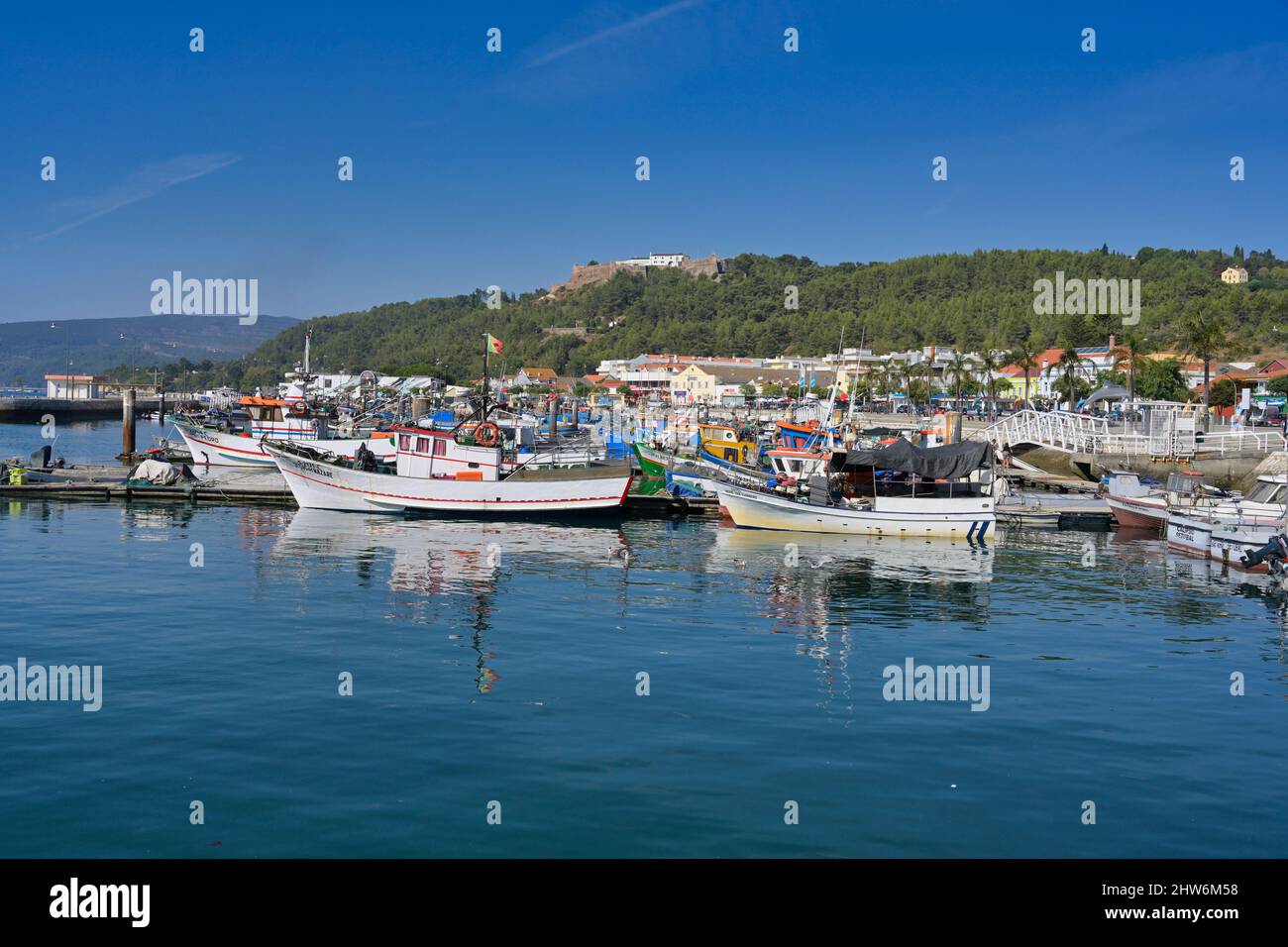 Castelo de setubal hi-res stock photography and images - Alamy