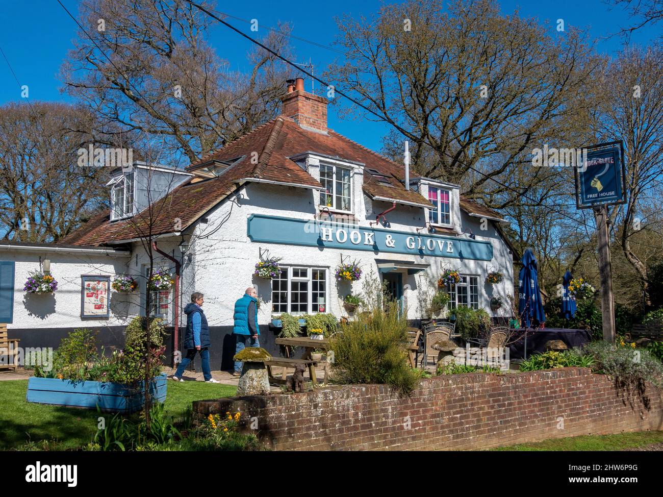 The hook and glove pub hi-res stock photography and images - Alamy