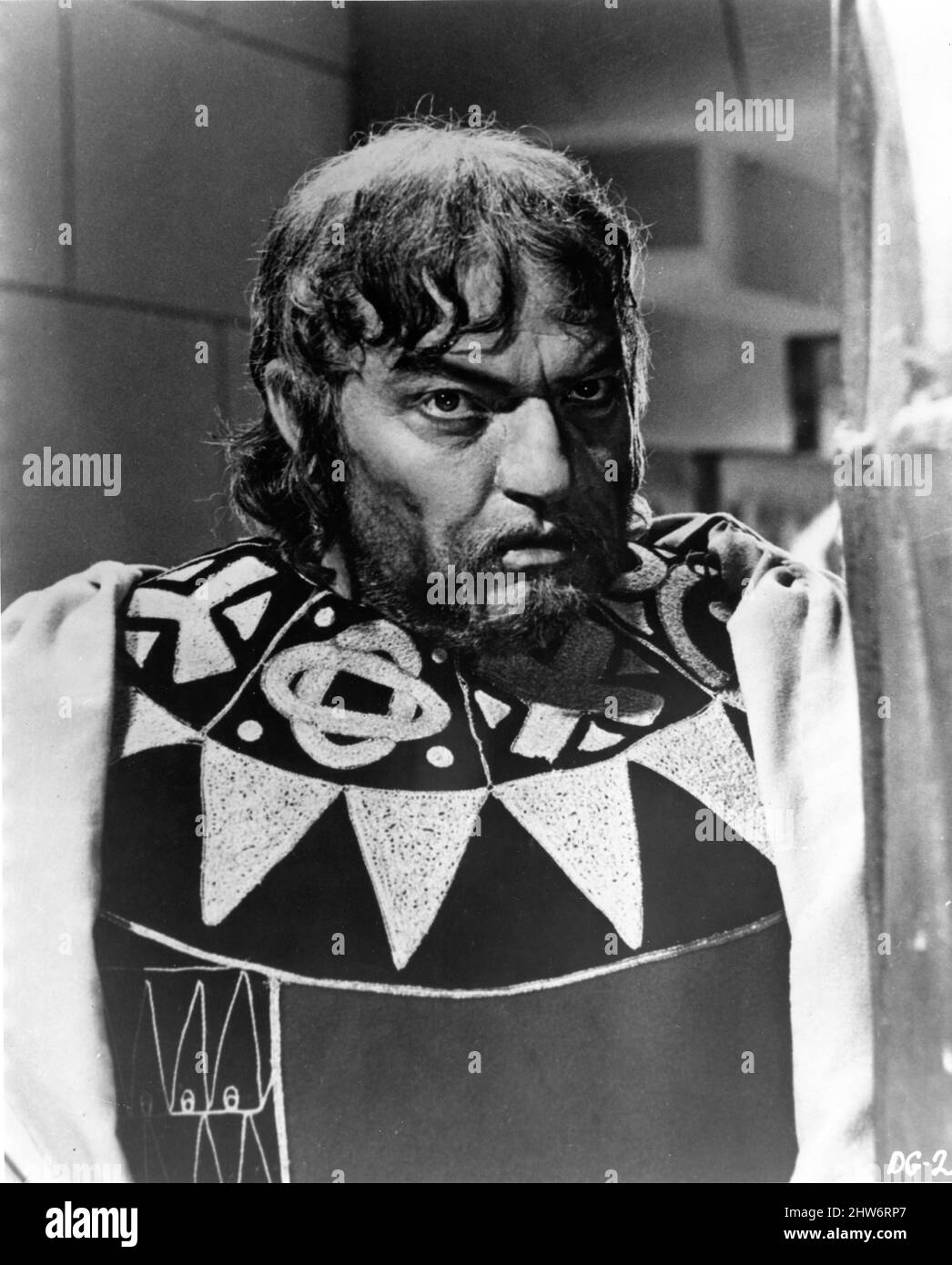 ORSON WELLES as King Saul in DAVID AND GOLIATH 1960 directors ...