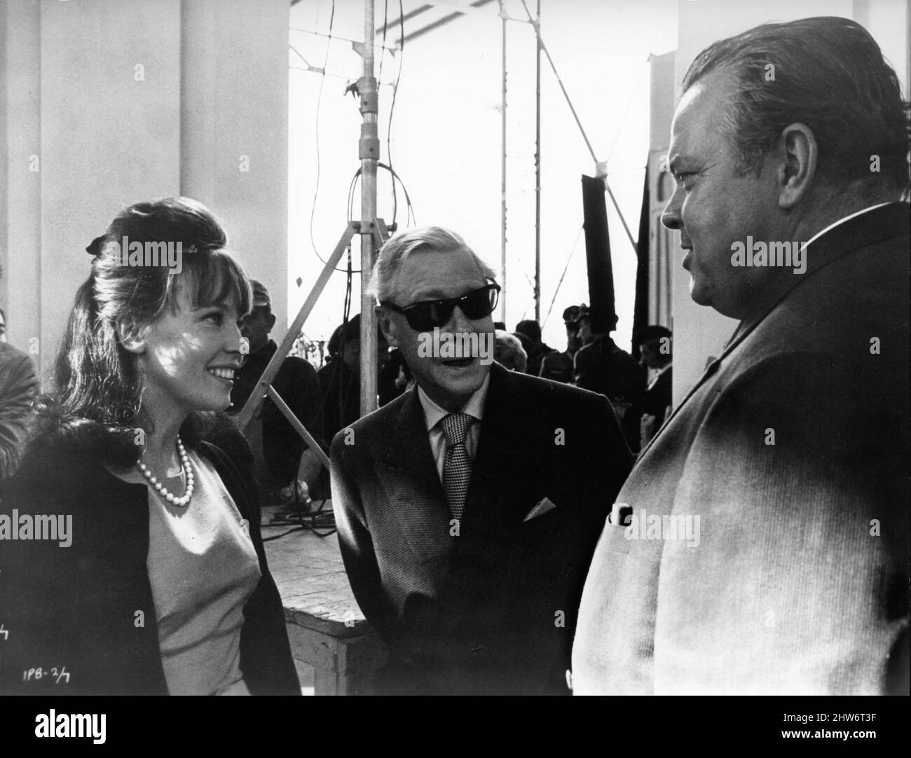 LESLIE CARON and ORSON WELLES with Set Visitor EDWARD VIII / DUKE OF ...