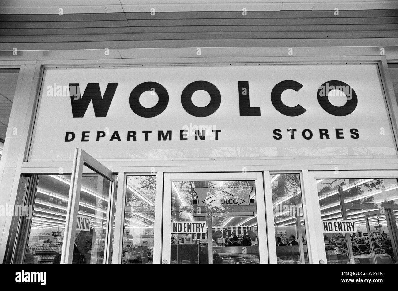 Woolco Department Store, Oadby Hall, Leicestershire, Monday 9th October ...