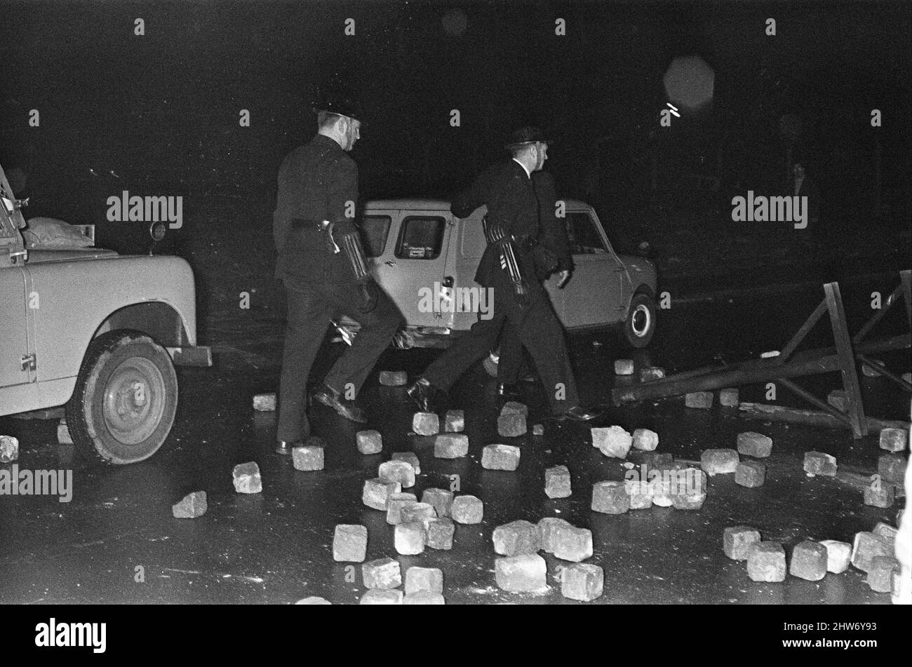 Derry riots Black and White Stock Photos & Images - Alamy