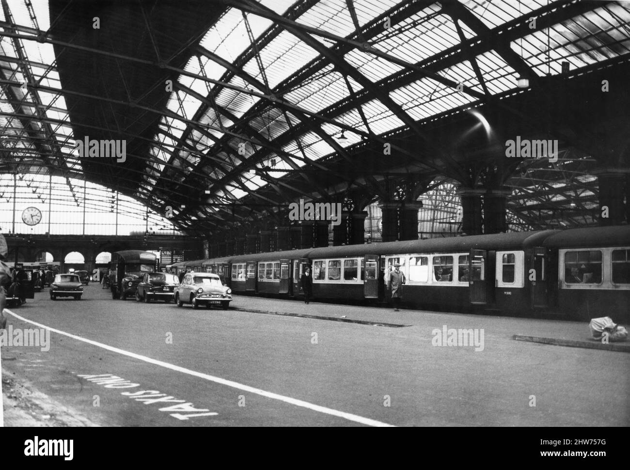 1960s railway architecture hi-res stock photography and images - Alamy