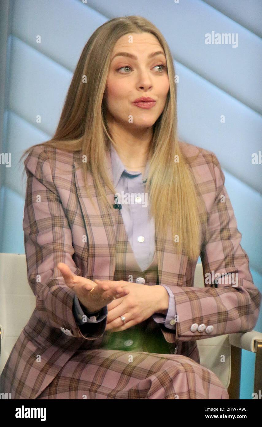 NEW YORK, NY- MARCH 3: Amanda Seyfried on ABC's Good Morning America ...
