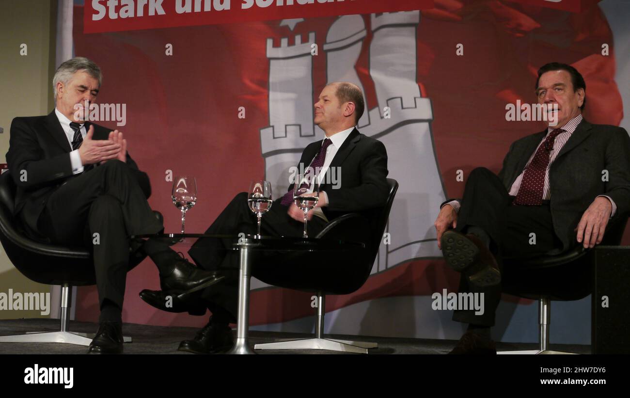 Kanzler unter sich: Olaf Scholz empfängt als 1. Bürgermeister von ...