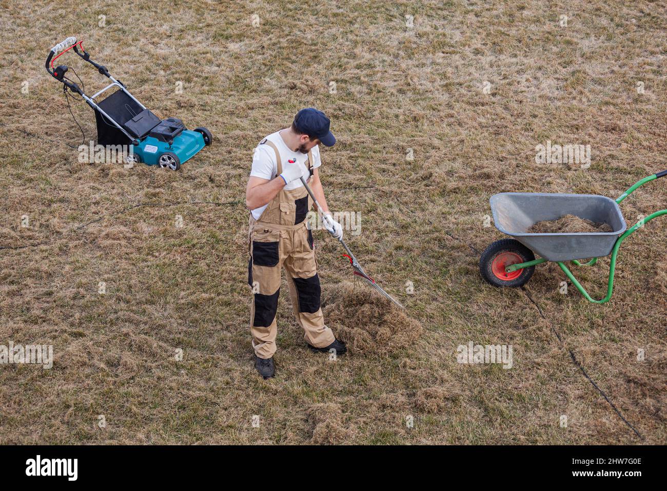 Lawn thatch rake hi-res stock photography and images - Alamy