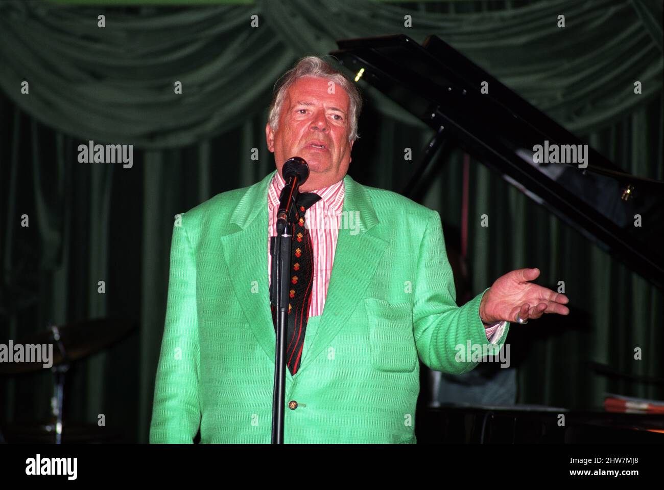 George melly writer hi-res stock photography and images - Alamy