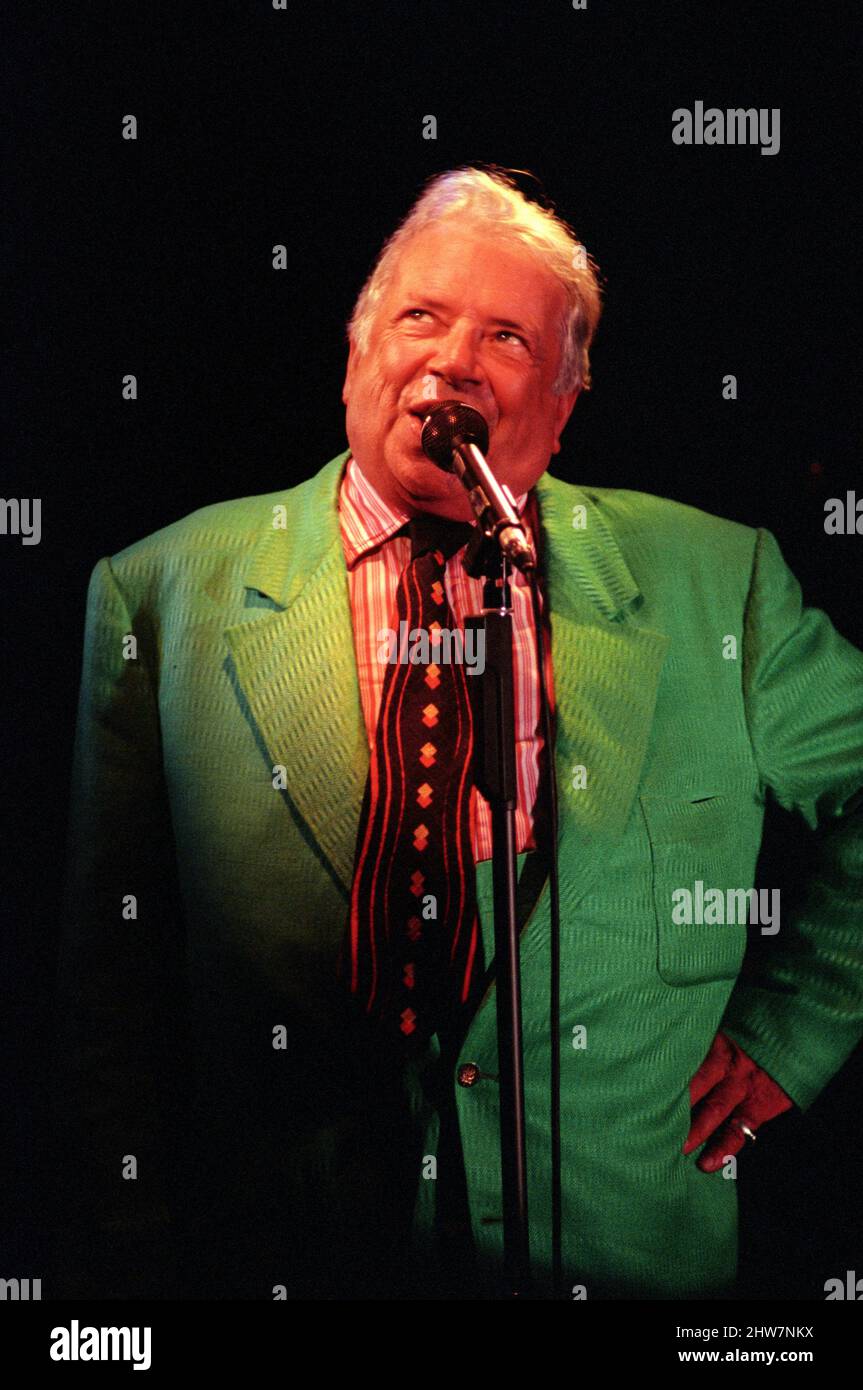 George melly writer hi-res stock photography and images - Alamy