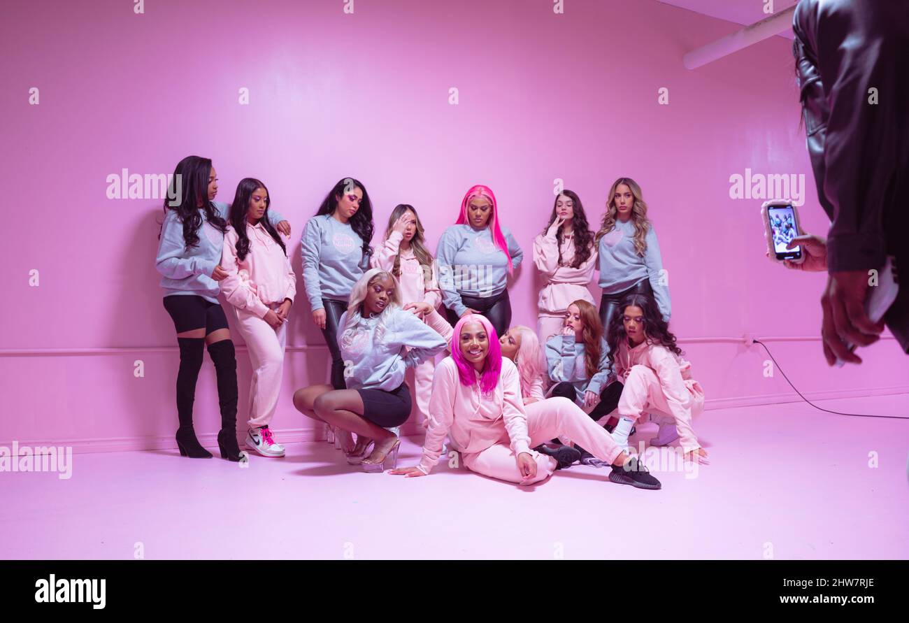 Studio session hi-res stock photography and images - Alamy