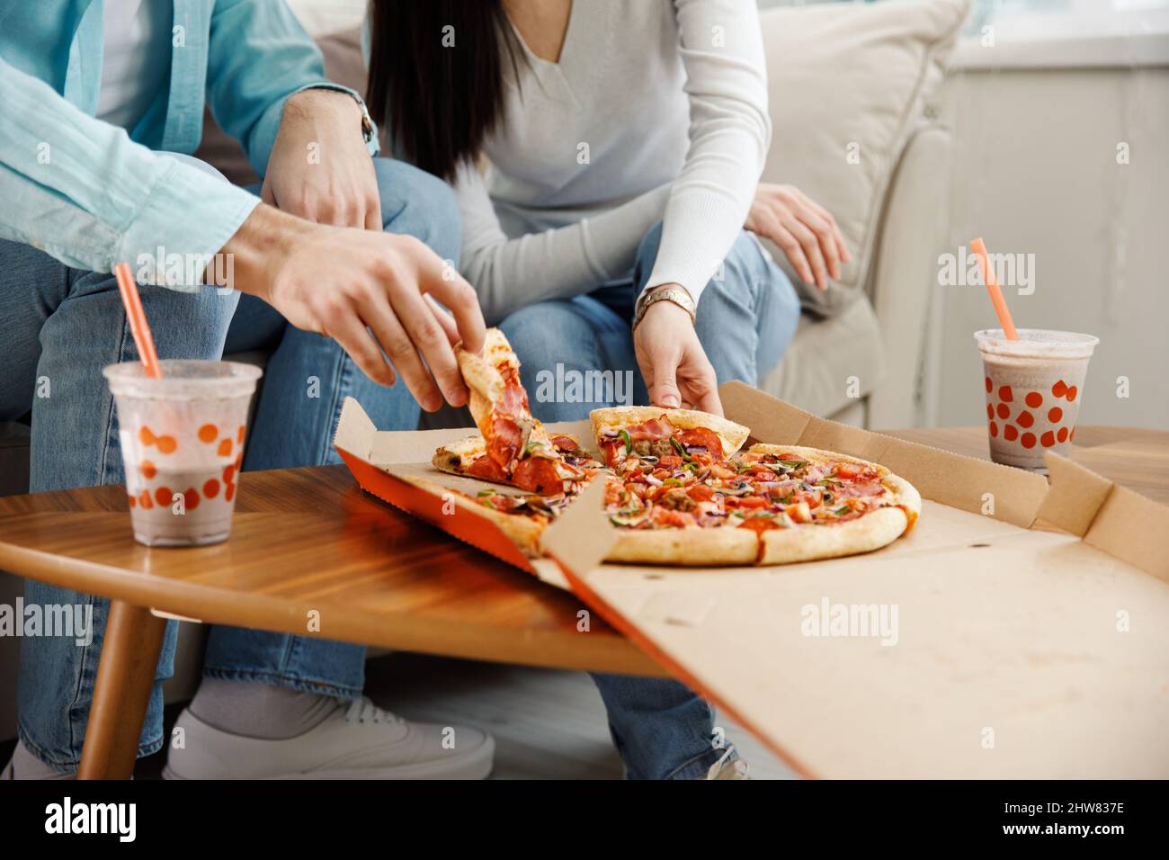 Man eating slice pizza hi-res stock photography and images - Alamy