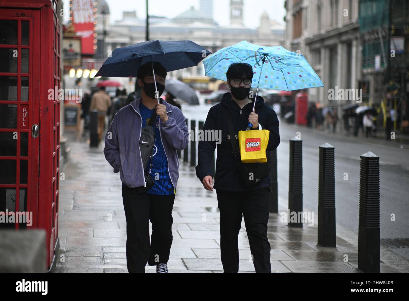 London Weather, UK, raining season in March on 4 March 2022 Stock Photo ...