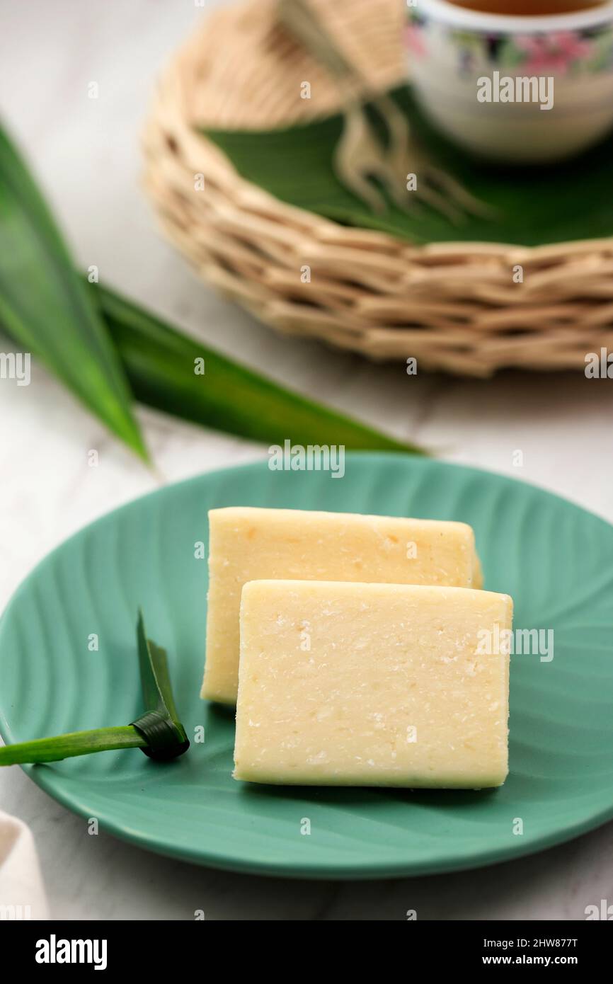 Getuk bandung hi-res stock photography and images - Alamy