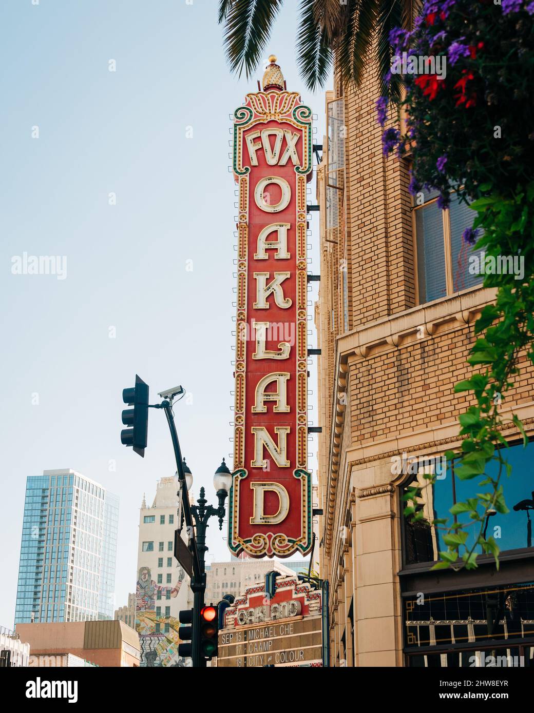 Fox theatre signage hi-res stock photography and images - Alamy