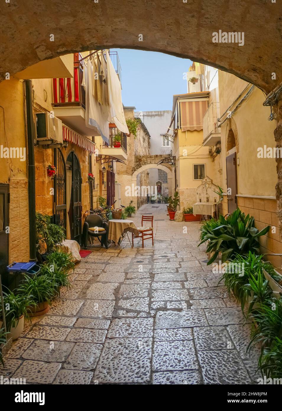 Idyllic alleyway in Bari, the capital city of the Apulia region in ...