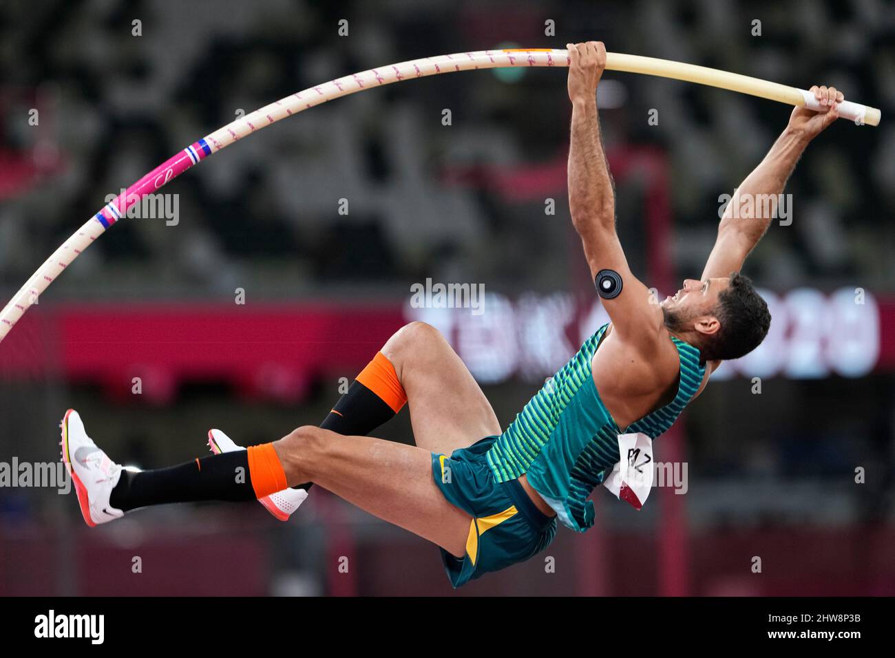Thiago Braz participating in the Tokyo 2020 Olympics in the pole vault ...