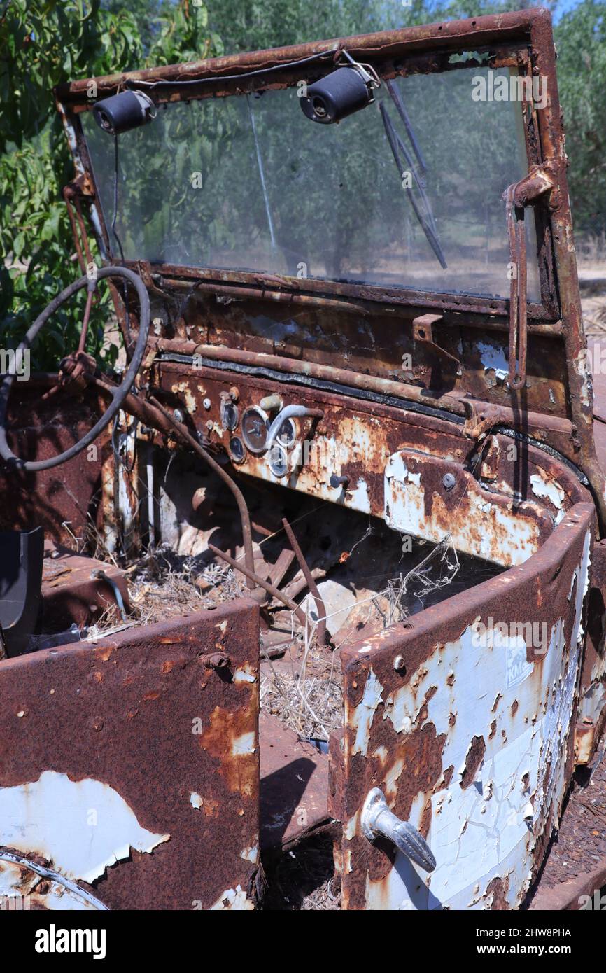 Usa military vehicle willys jeep hi-res stock photography and images ...