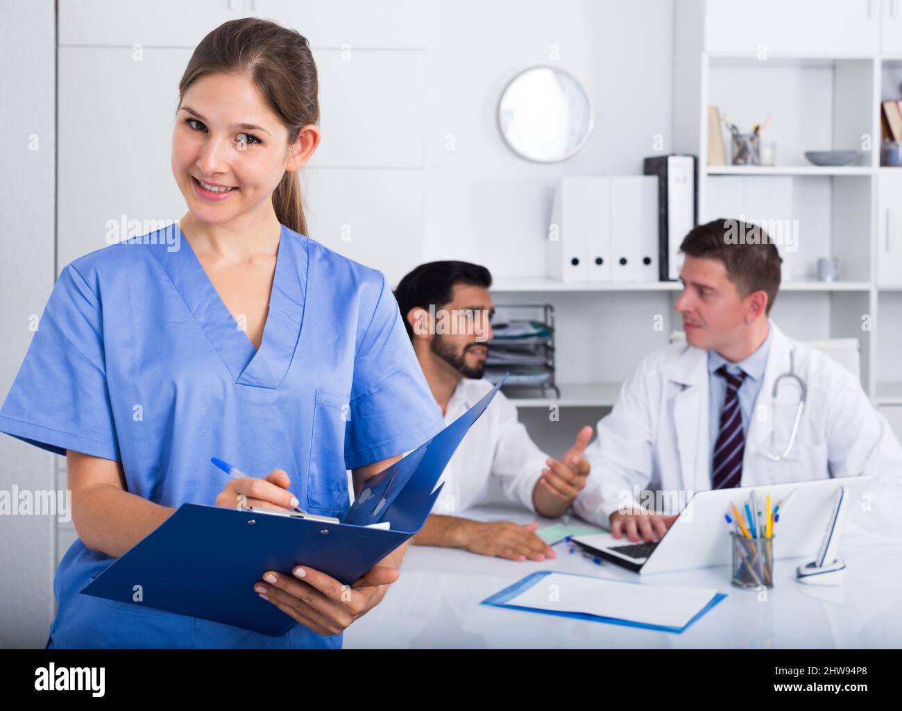 Health services assistant hi-res stock photography and images - Alamy