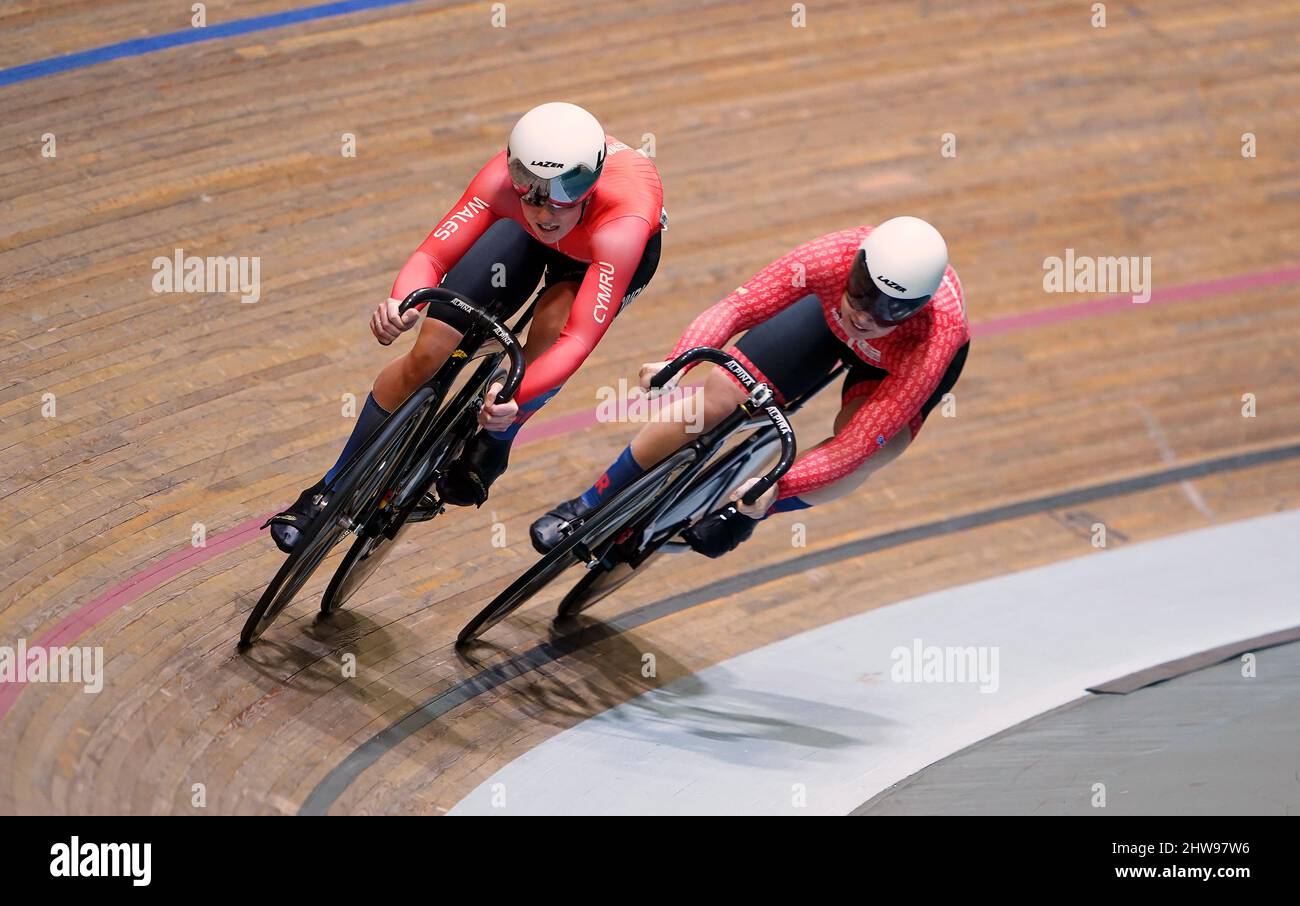 Emma Finucane (left) and Sophie Capewell during day two of the HSBC UK ...