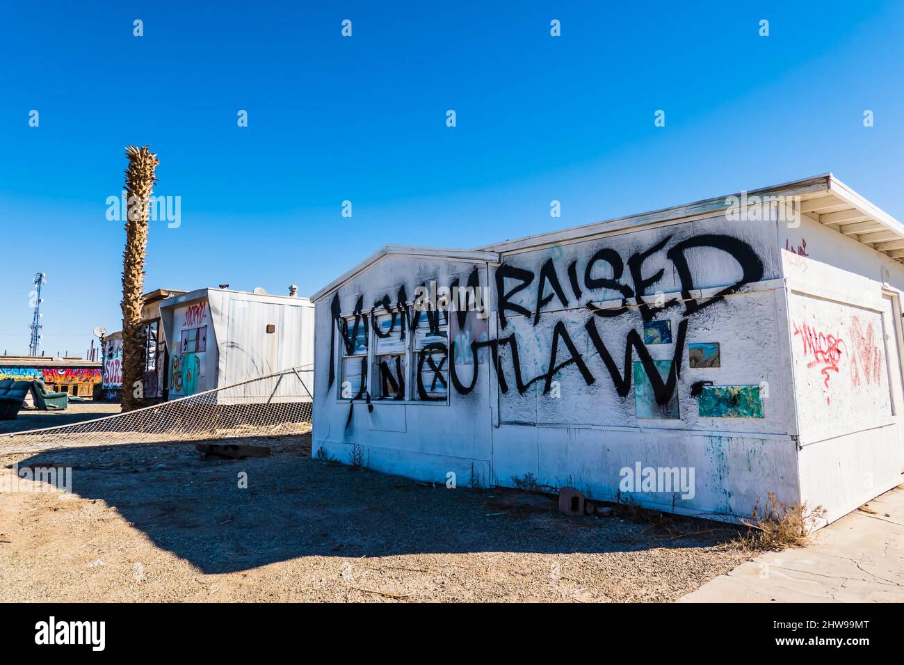 Raising an outlaw hi-res stock photography and images - Alamy