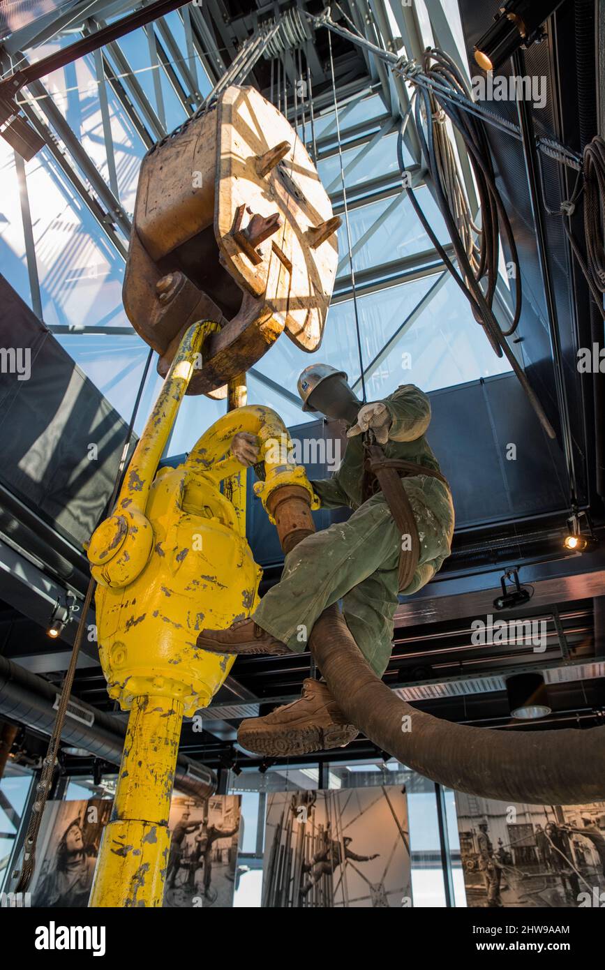 Heavy duty isolated lifting pulley construction in industrial ...